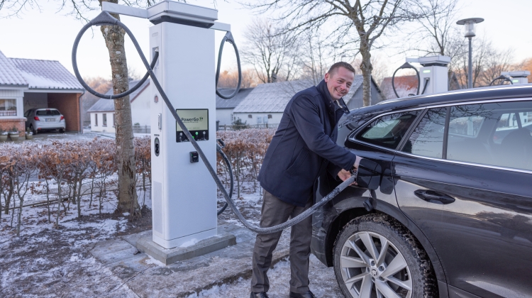 Nye ladestandere med ekstra kraft er klar i det nordjyske - ELFOKUS